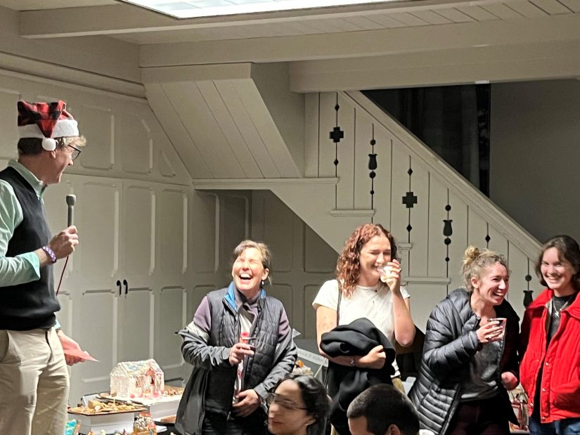 Photo Gallery: 2022 Holiday Party | School of Environmental and Forest ...